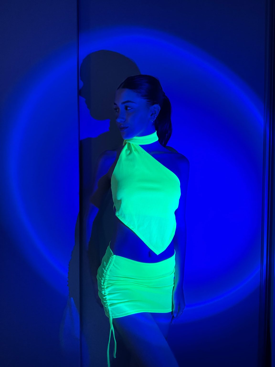 Top fluor pico central bufanda – Glamb